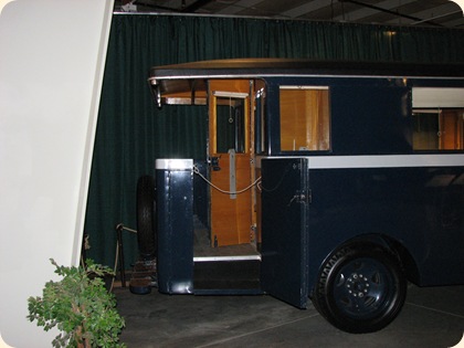 King's Highway: RV/MH Hall of Fame Museum